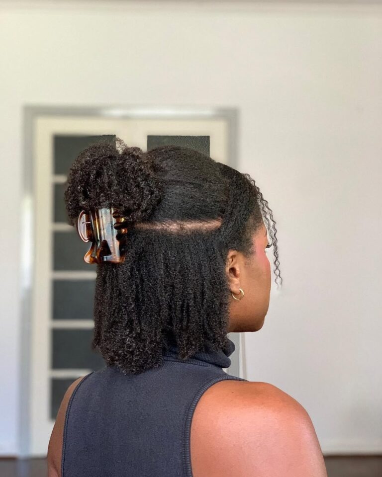 Claw Clip Hairstyles for Curly Hair: Easy, Stylish & Effortless Looks