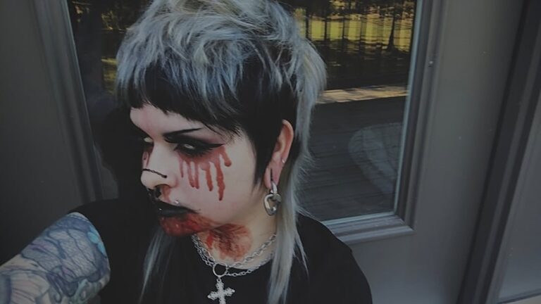 Halloween Vampire Hairstyles: Spooky, Stylish & Easy to Try