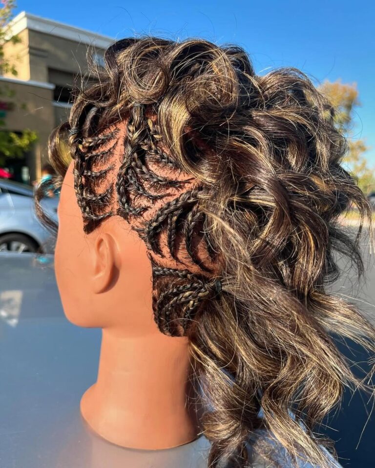 Creepy Hairstyles for Halloween: Spooky Looks to Try This Year