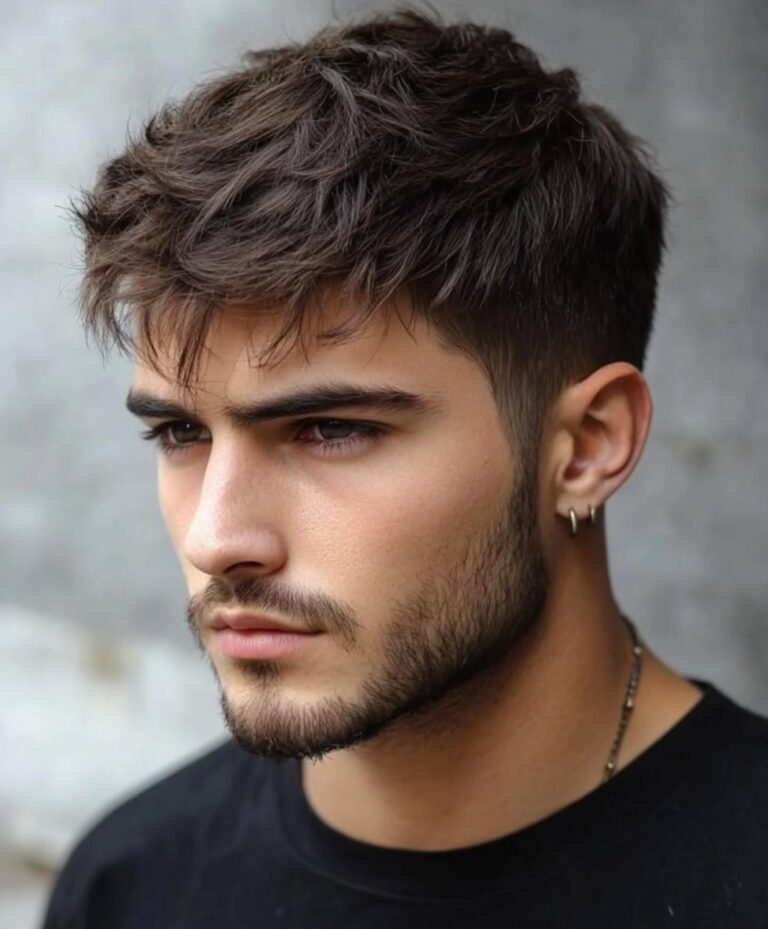 Men Textured Fringe Hairstyle for Heart Face Tips Trends