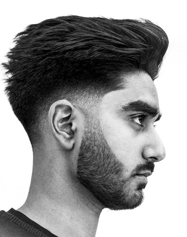 Men's Angular Hairstyles for Soft Round Face: Sharp Looks